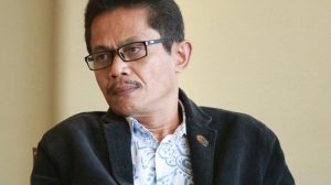 "Helmi Umar Muchsin: Jejak Darah Biru, Perjuangan Panjang, dan Mimpi Besar dari Halmahera ...